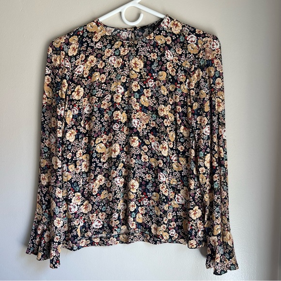Zara | Tops | Zara Floral Print Blouse | Poshmark